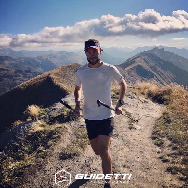 Comment bien choisir son bâton de trail ? Guidetti performance